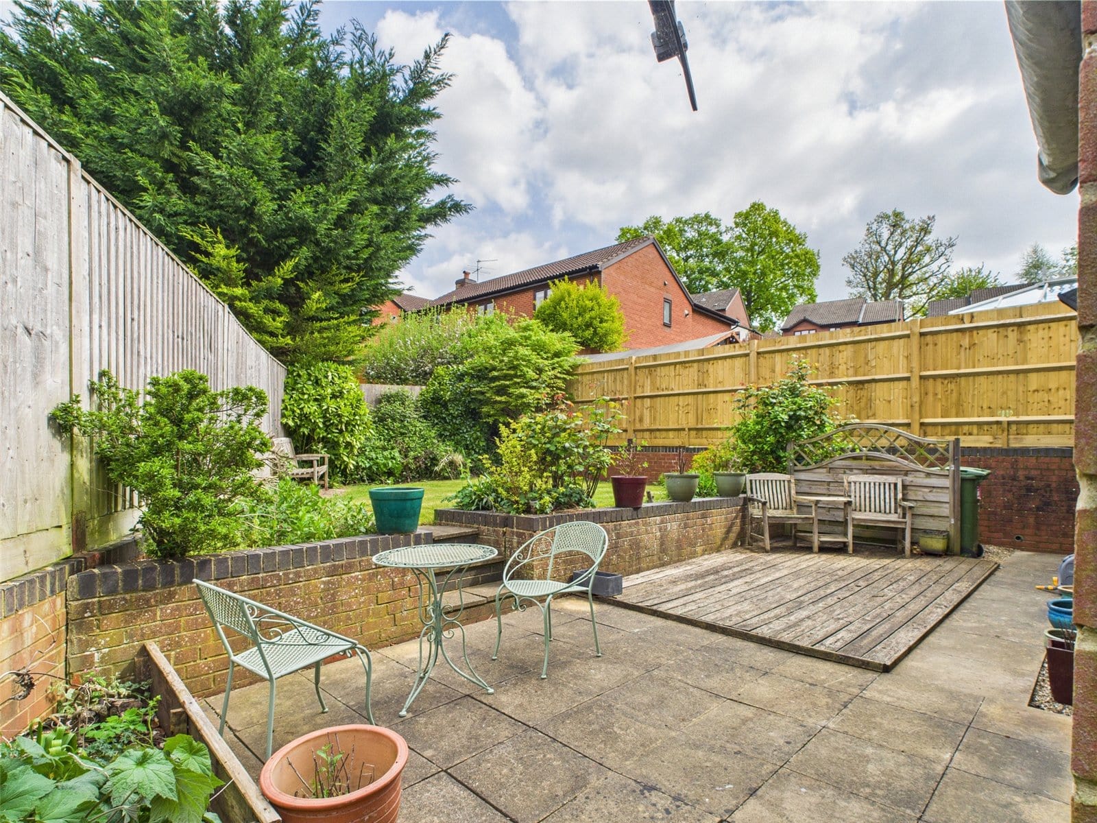 4 bed detached house for sale in Kestrel Way, Burghfield Common ...